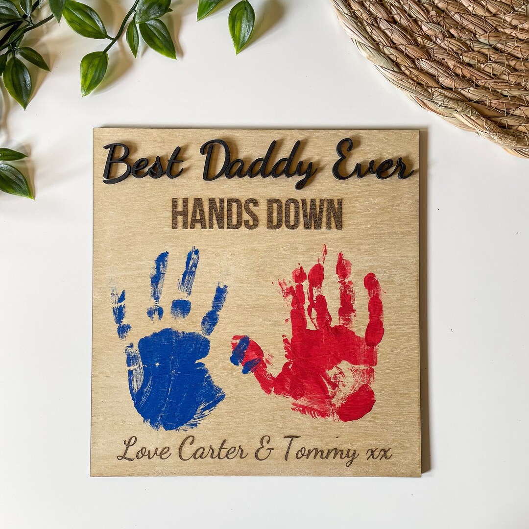 Personalised Handprint Father’s Day Plaque | Custom Name Best Dad Sign ...