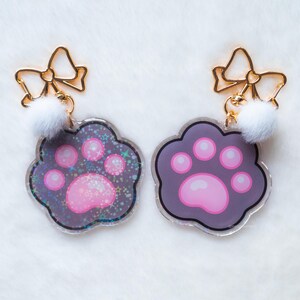 Cat Paw Keychain | Holographic Keychain, Toe Beans, Black Cat Keychain ...
