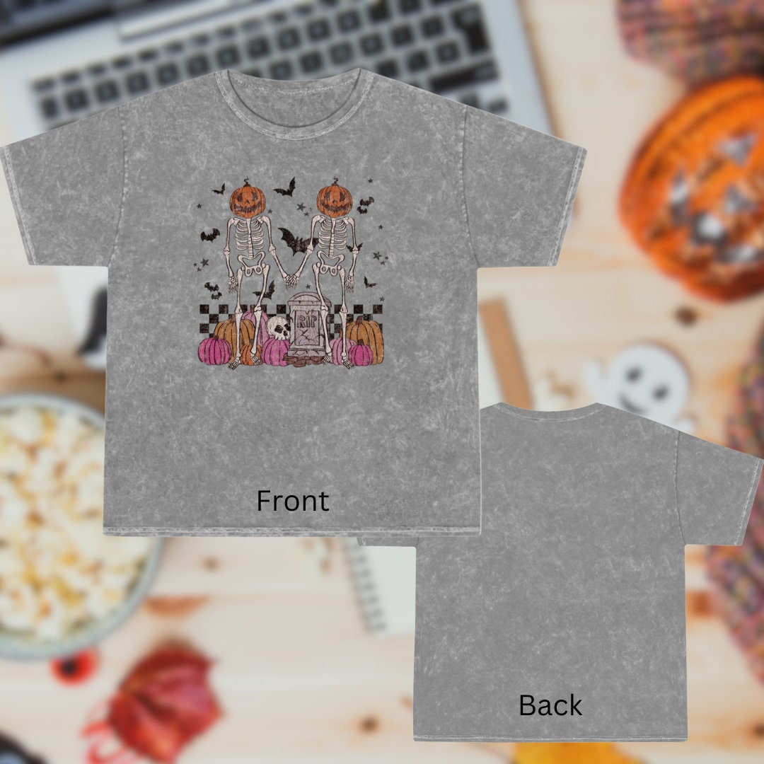 Skeleton Besties Halloween Mineral Wash T-shirt Vintage Style Halloween ...