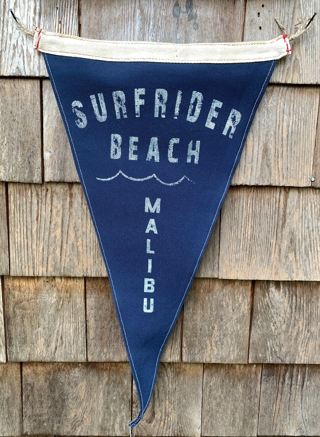 Surfrider Beach - Malibu - Surf Flag - Etsy