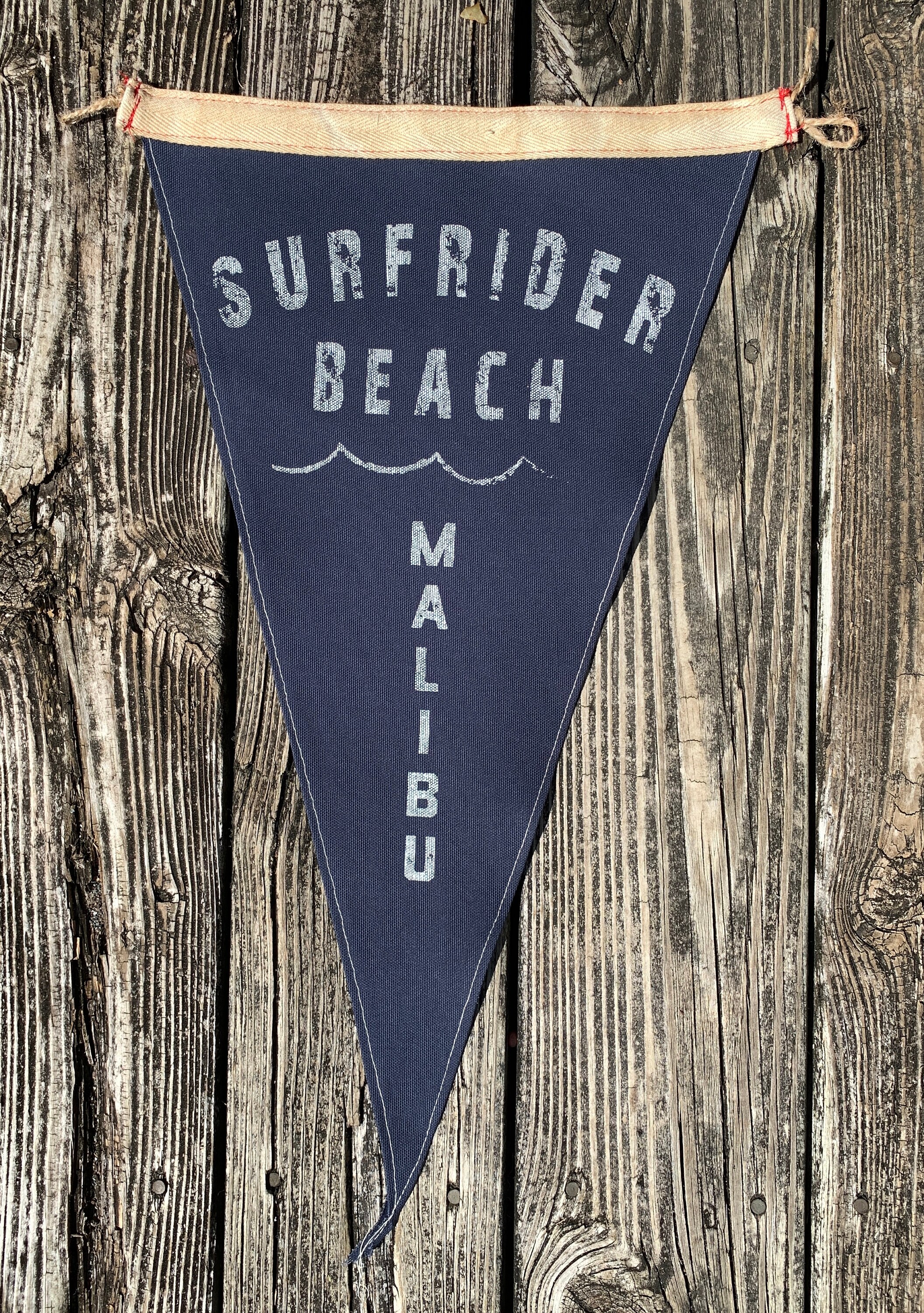 Surfrider Beach - Malibu - Surf Flag - Etsy
