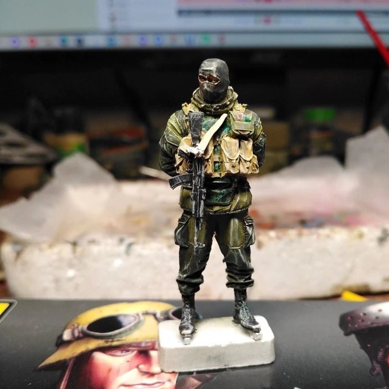 1 18 Scale Resin Figures - Etsy