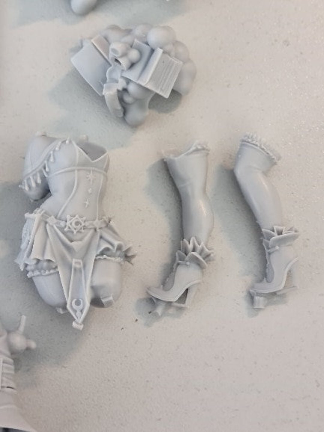 Female Devil Resin Sexy Model Unpainted Fantasy Kit Figure Scale 1-24 ...