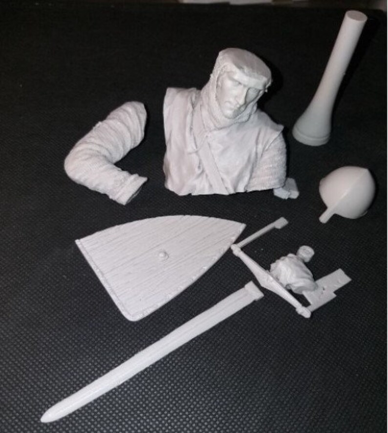 Knight Crusader Bust Kingdom Resin Kit Model Miniature Figure Scale 1 ...