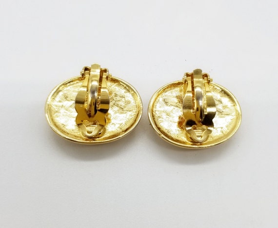 JESARA Byzantine Etruscan Angel Riding Lion, Ivory Ca… - Gem