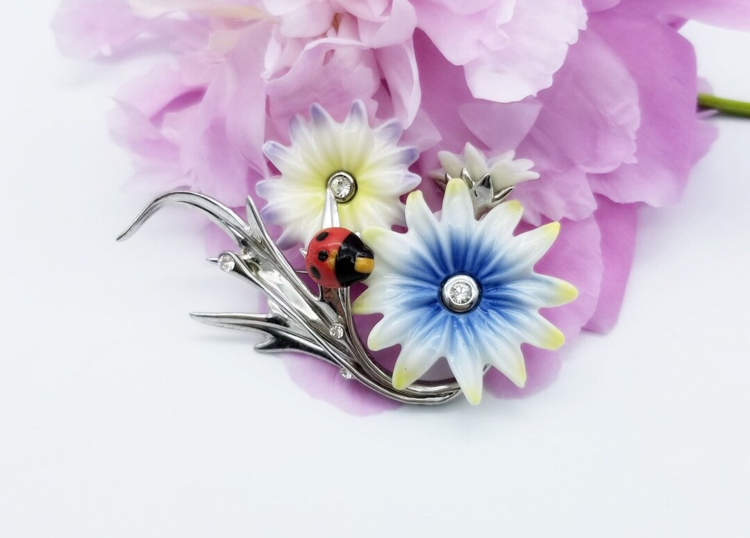 FRANZ Porcelain Ladybug With Daisy Flower Brooch Pin, Hand Crafted ...