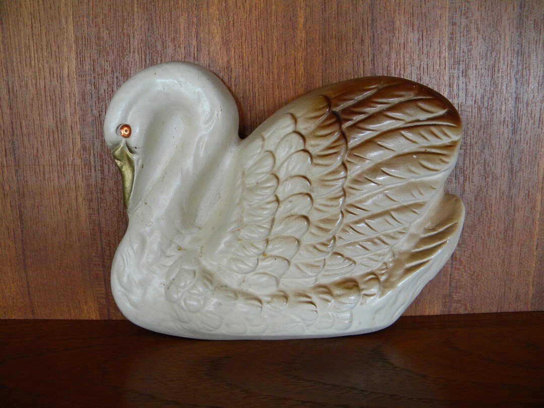 Vintage Chalkware Swan Favor Ware Wall Plaque Chalk Ware Bird - Etsy