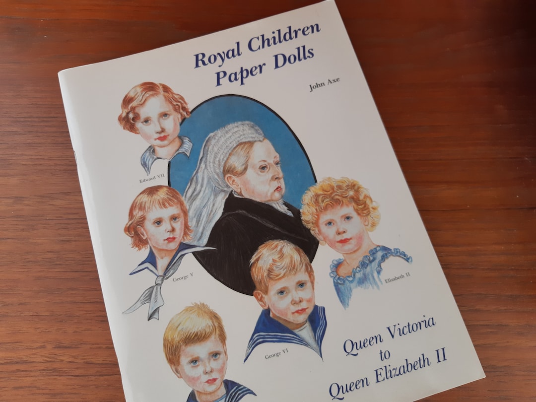 Royal Children Paper Doll Book Not PDF 1989 Includes Elizabeth II - Etsy
