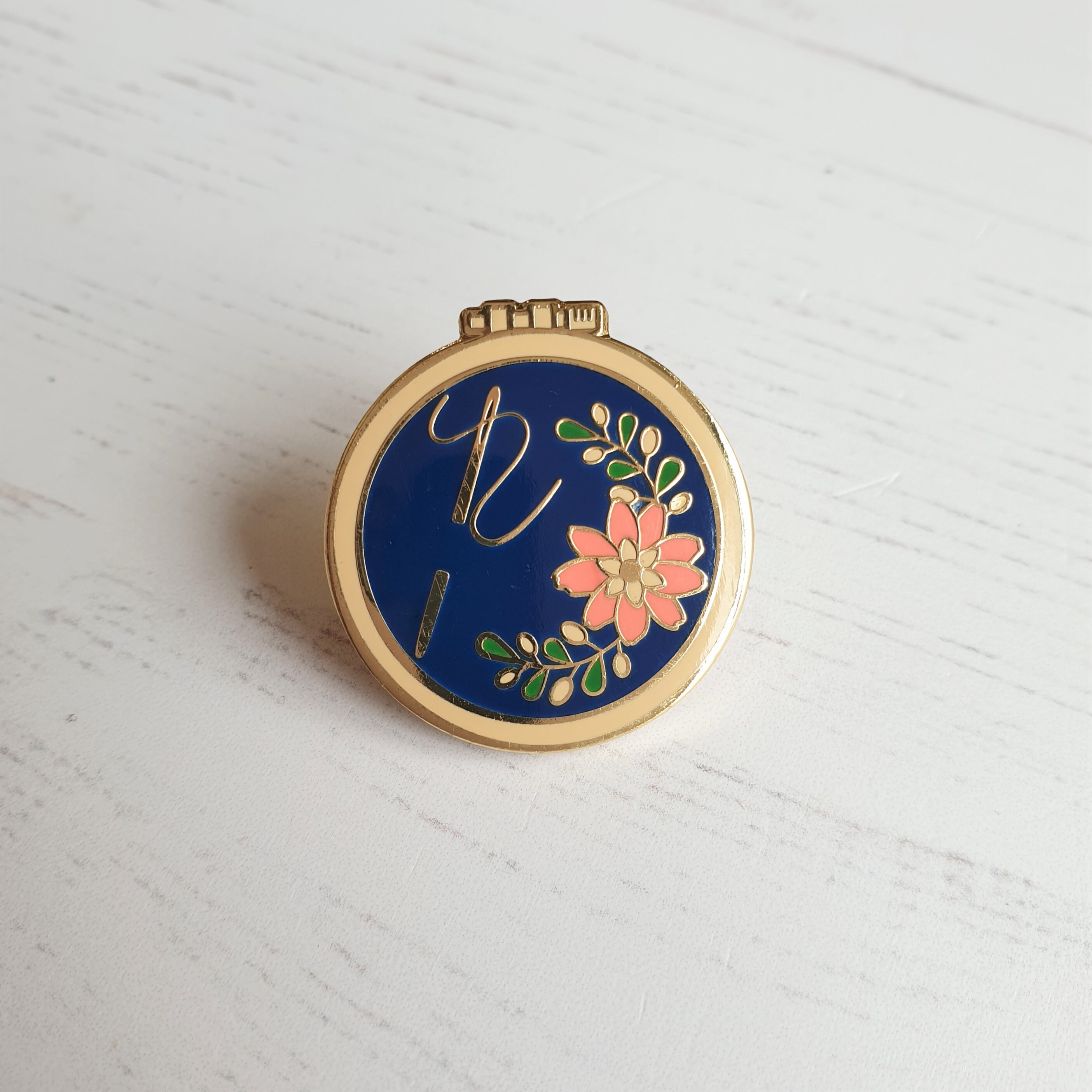 Embroidery Hoop Enamel Pin - Etsy