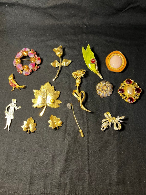 vintage brooch collection - Gem