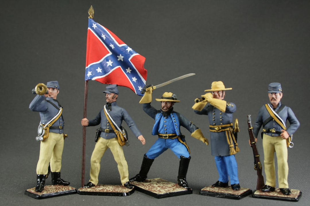 A Set of Painted Tin Soldiers. 5 Figurines 54 Mm Model Scale 1:32 US ...