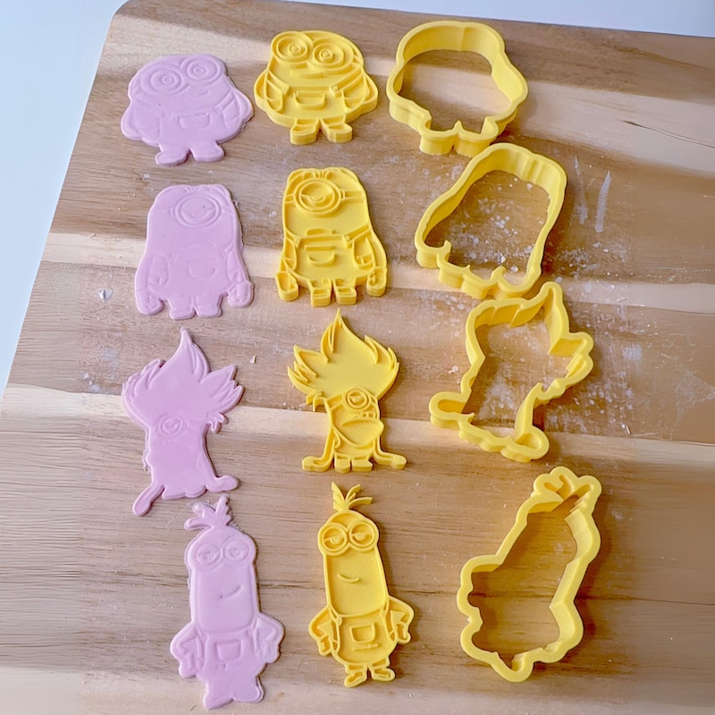 Minion Cookie Cutter - Etsy
