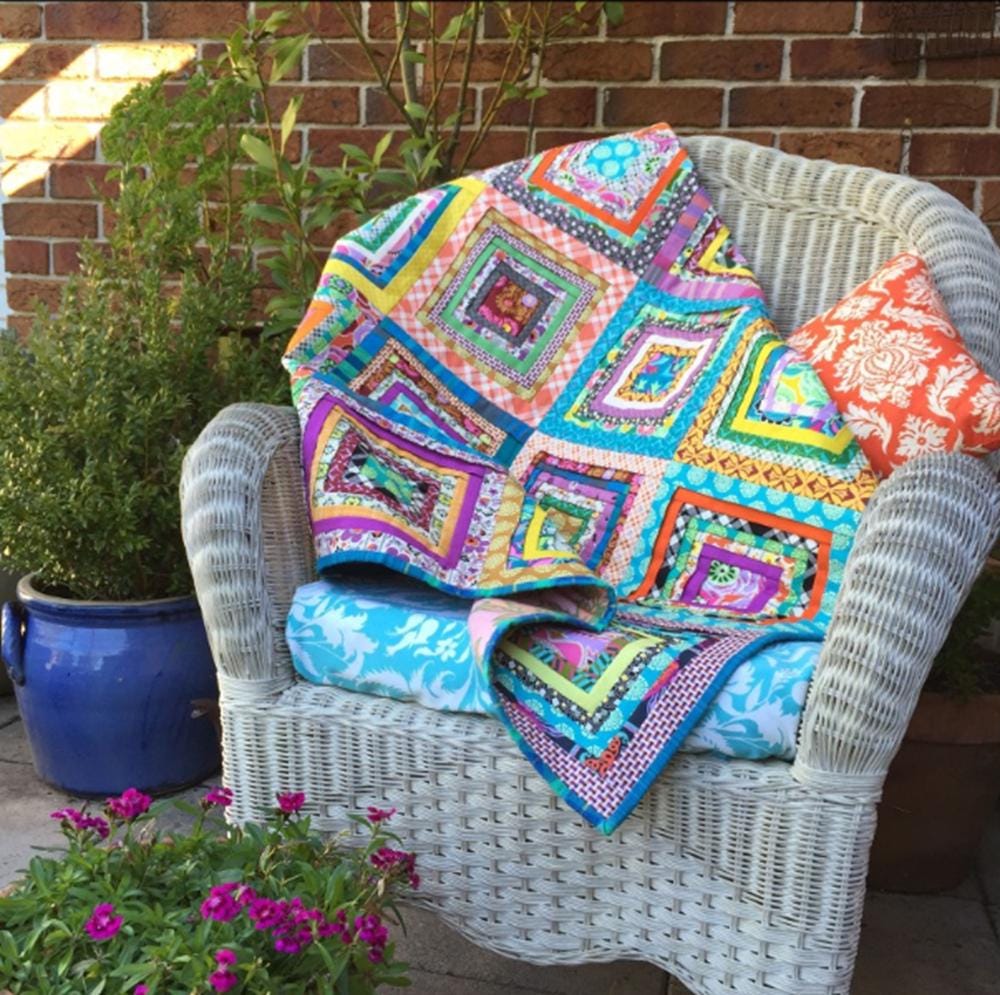 Pleated Log Cabin Quilt Pattern From Lynne Wilson Designs - Fabric Not ...