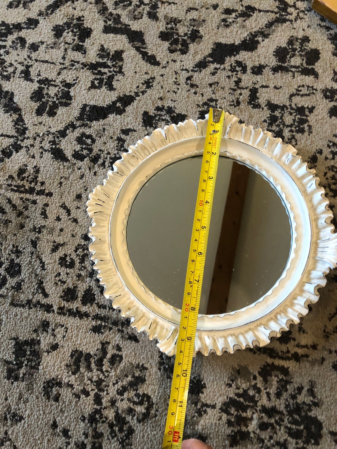 Adorable Vintage Round Cream Ornate Mirror 9.5 Tall - Etsy
