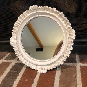 Adorable Vintage Round Cream Ornate Mirror 9.5 Tall - Etsy