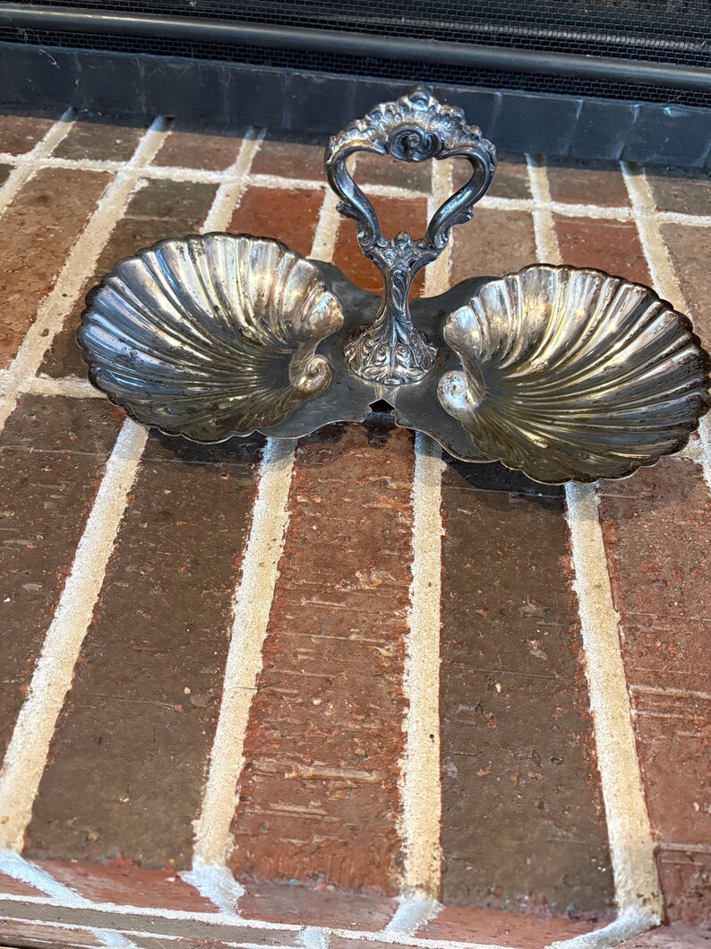 Vintage Silver Plated Double Clam Shell Plate 11x6” It Has Patina on It ...