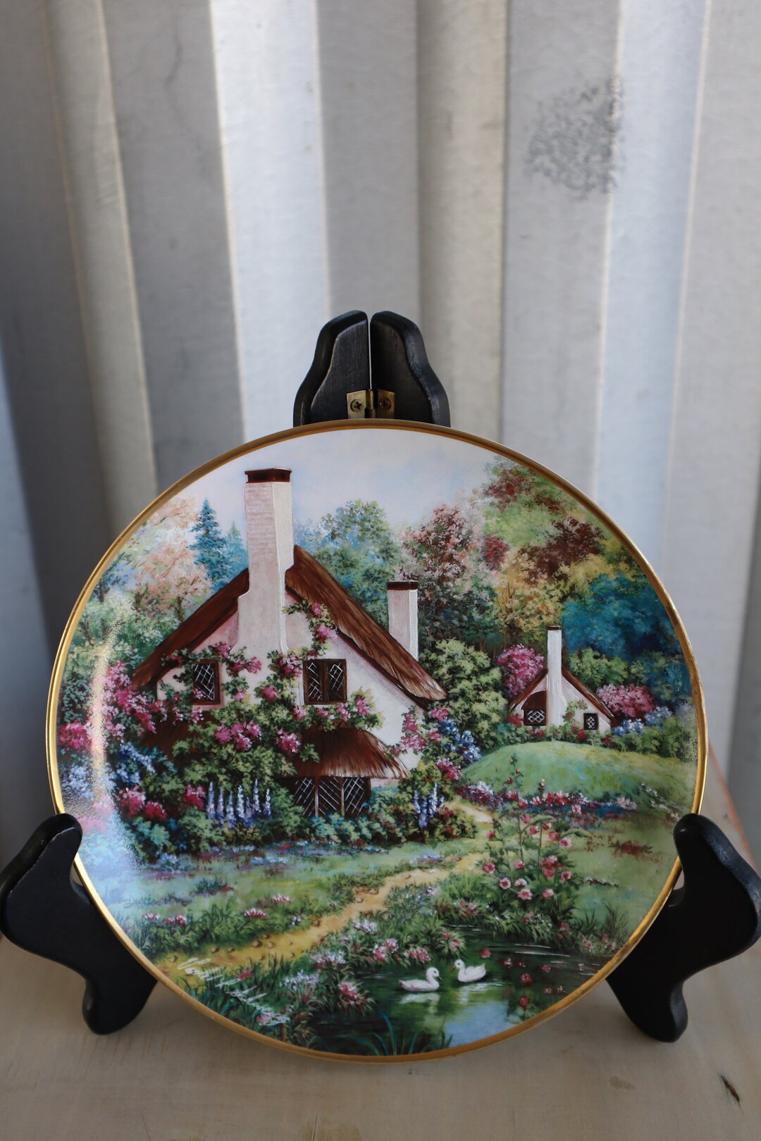 Vintage Collectible Plates/ Decorative Plates. - Etsy