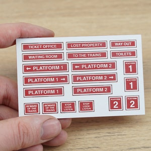Model Railway Platform Sign Set - OO Gauge Station Signs Pack - 1:76 ...