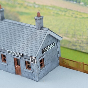 Model Railway Platform Sign Set - OO Gauge Station Signs Pack - 1:76 ...