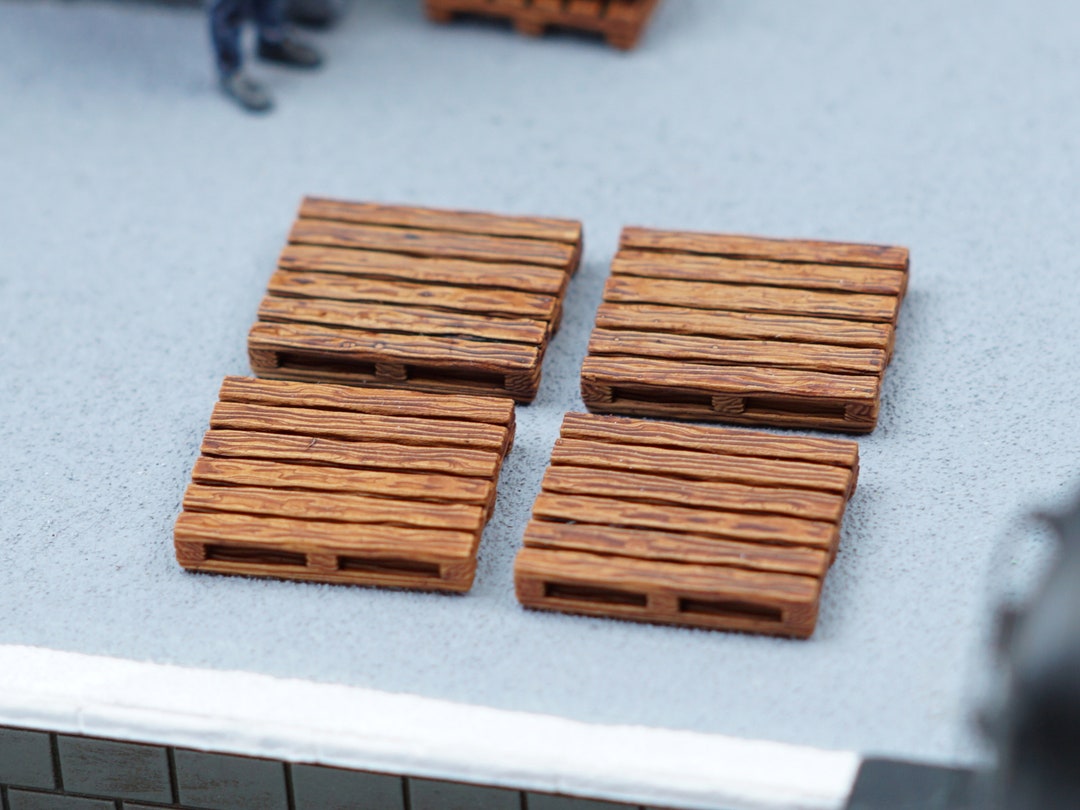 Model Railway Wooden Pallets - OO Gauge Pallets - 1:76 Hornby Scale ...