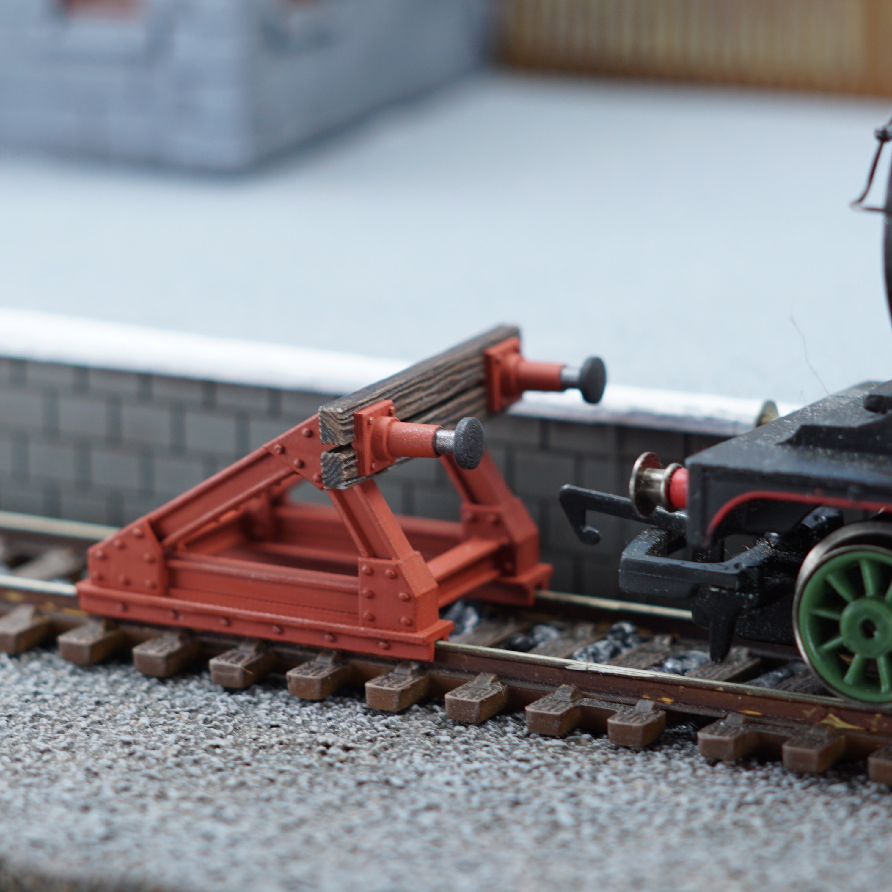 Model Railway Buffer Stop - OO Gauge Track End - Hornby 1:76 Scale ...