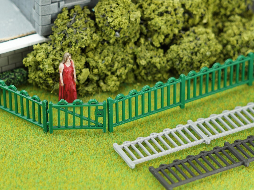 Model Railway Fence - OO Gauge Park Railings - Hornby 1:76 Scale - Over ...