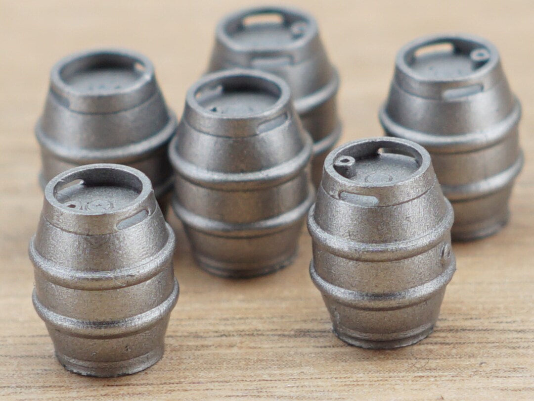 Model Railway Beer Kegs - OO Gauge Metallic Barrels - Hornby 1:76 Scale ...
