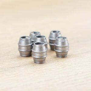 Model Railway Beer Kegs - OO Gauge Metallic Barrels - Hornby 1:76 Scale ...