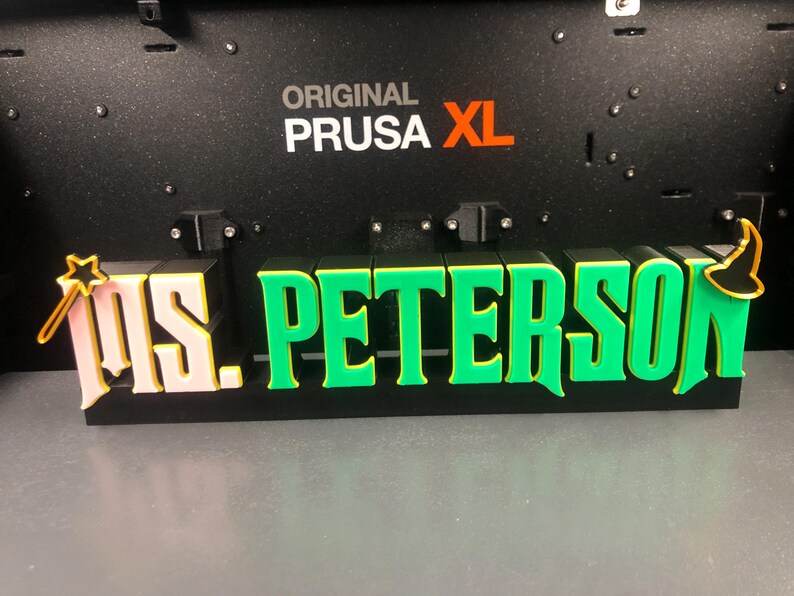 3d Printed Witches of Oz Inspired Name Plate I Personalized Desk Sign I ...