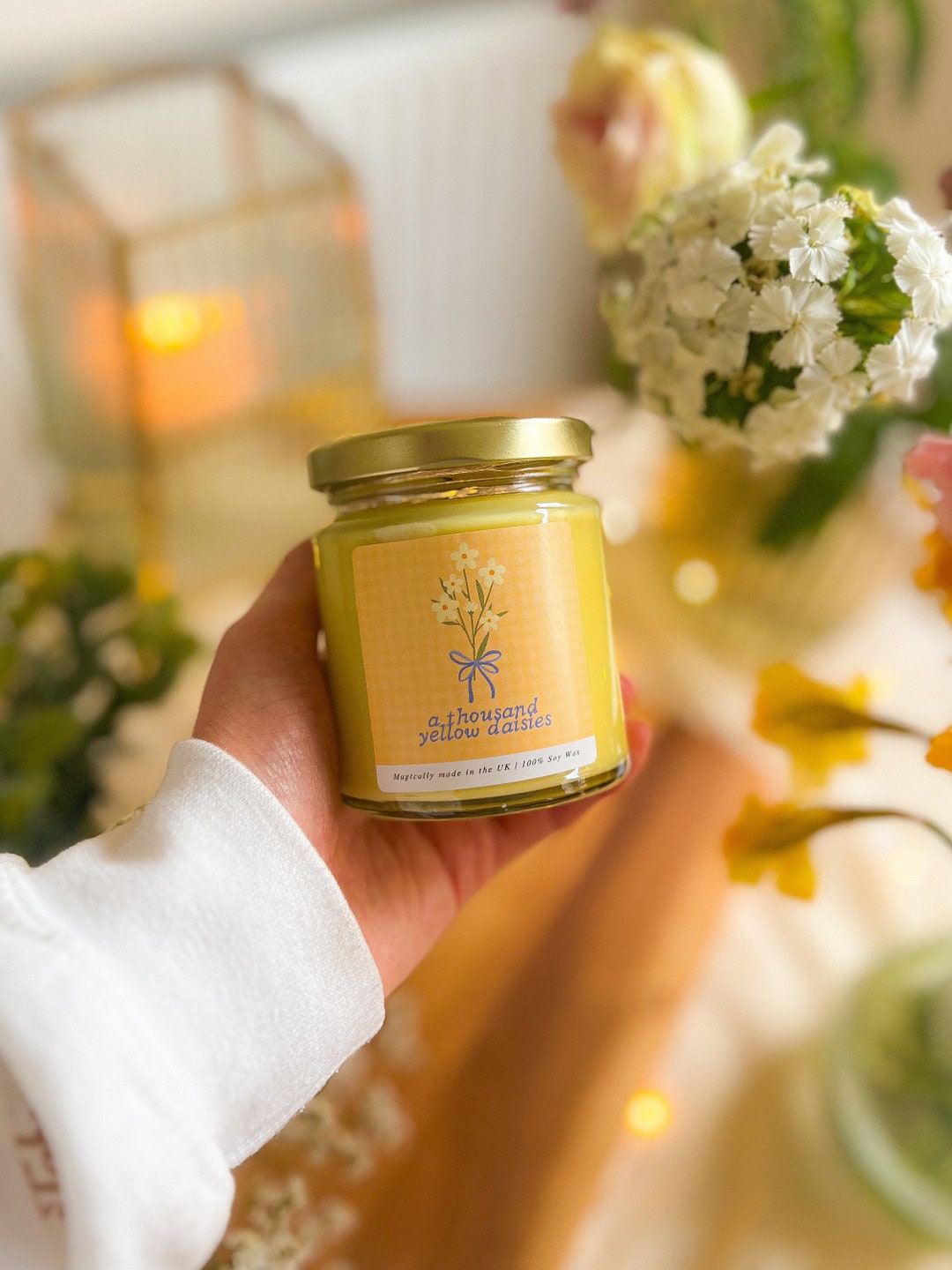 Thousand Yellow Daisies Candle | Gilmore Lorelai Proposal Spring Scent ...