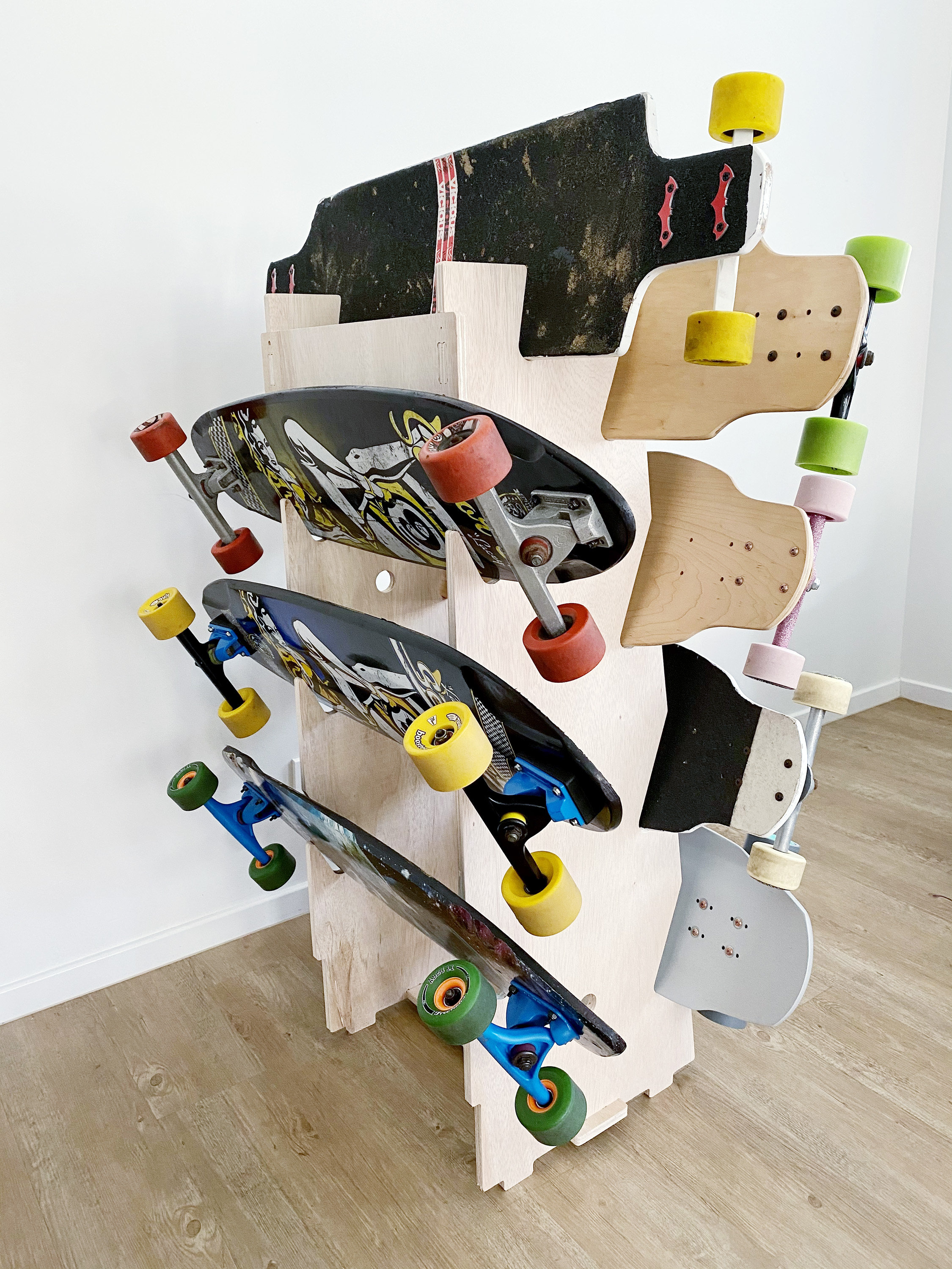 5 Board 9 Slots 1.2m Display Skateboard Rack Freestanding | Etsy