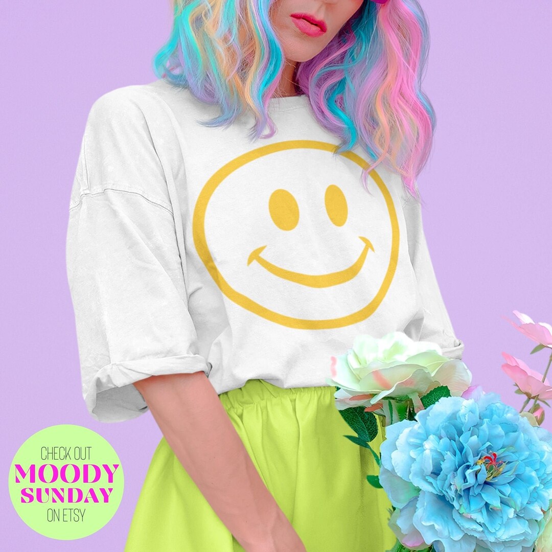 HAPPY Face Shirt - Smile Shirt Vintage Smile Face Tshirt Happy Face ...