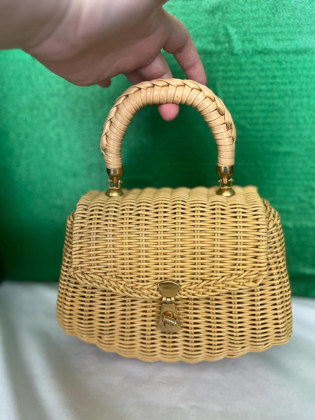 Vintage 1950s or 1960s Yellow Honey Wicker Purse - Etsy