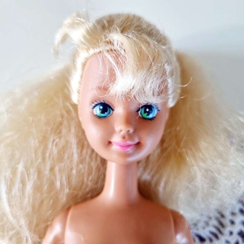 Vintage Barbie 90s Skipper Nude Doll - Etsy