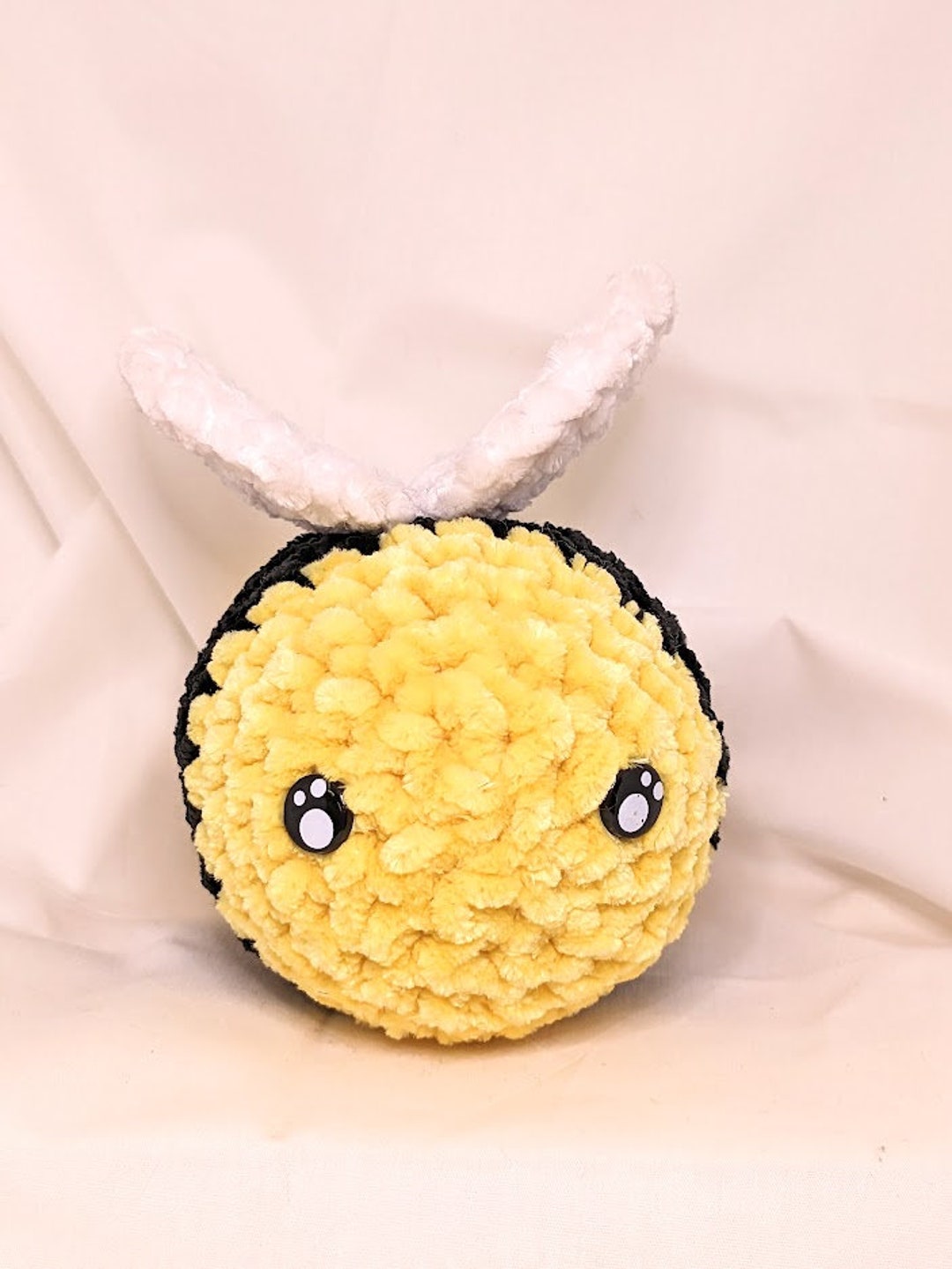 Crochet Bee, Amigurumi, Bee Plushie - Etsy