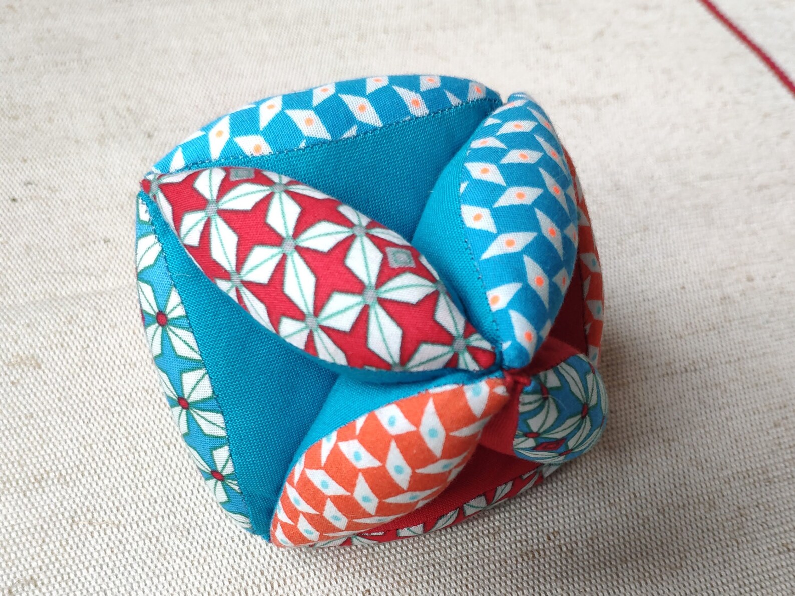 Montessori Baby Toys, Patchwork Toy Ball Pattern, Video Tutorial - Etsy