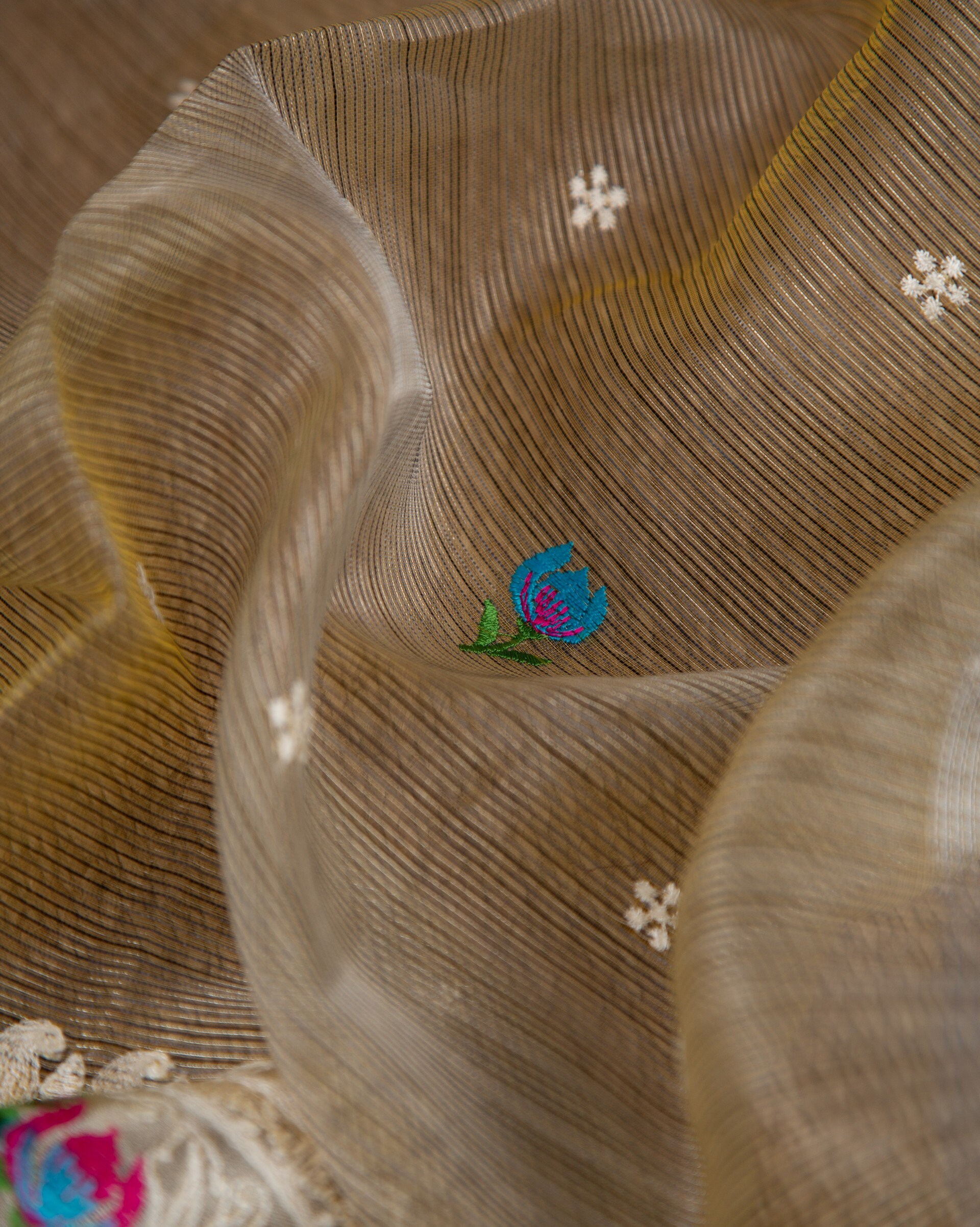 Tissue Linen With Chikankari Embroidery Brown & Mauve Breaking Waves ...