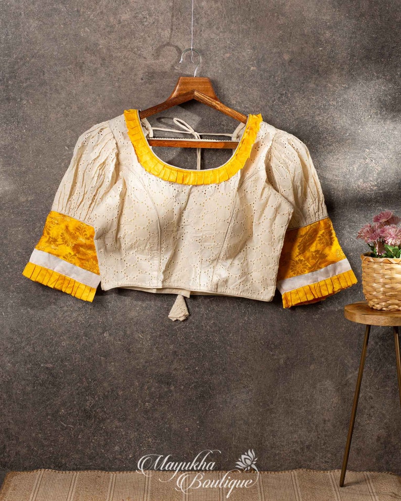 Chikan Elegance Hakoba Blouse | Mayukha Boutique - Etsy