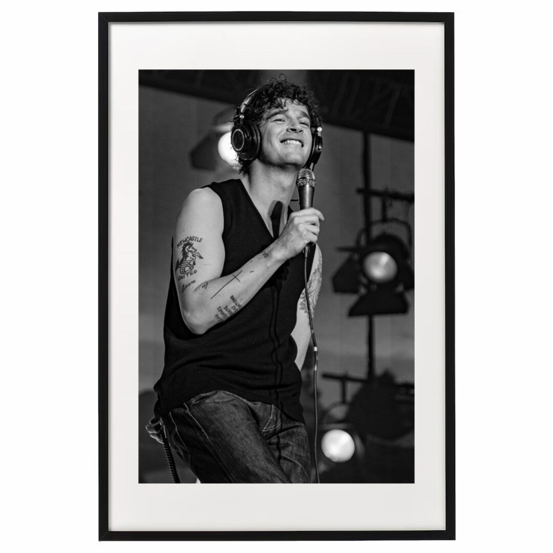 Matty Healy (the 1975) Poster - Etsy