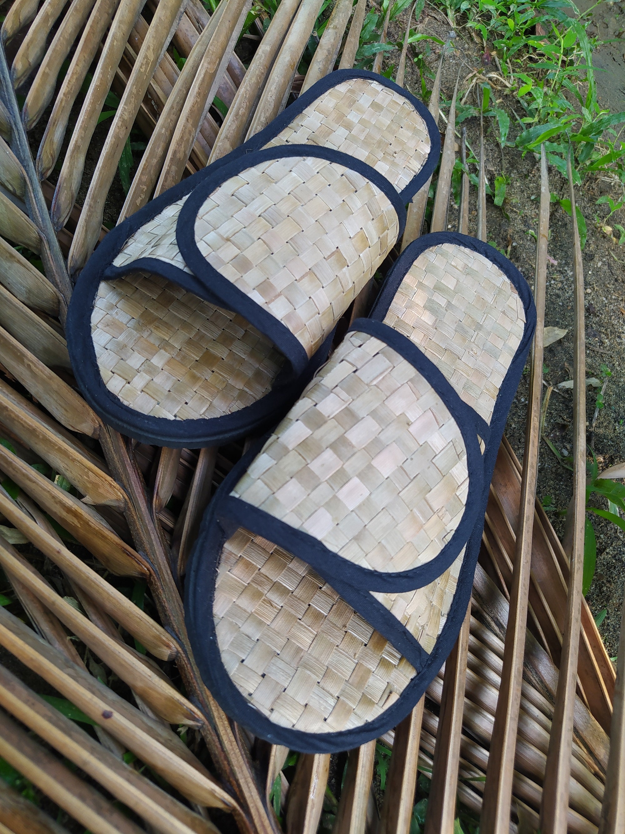 Eco Friendly Coconut Leaf Slippers - Etsy