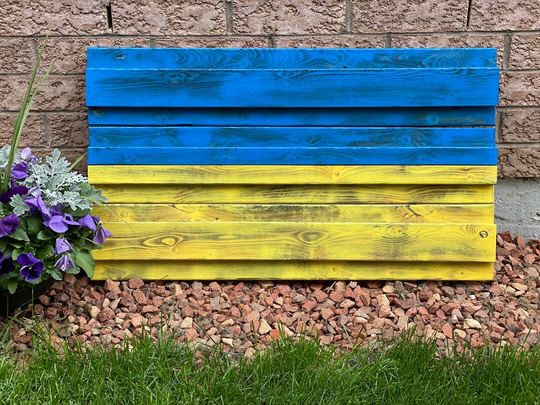 3D Wooden Ukraine Flag | Ukraine | Ukrainian | Cottage Backyard Porch ...