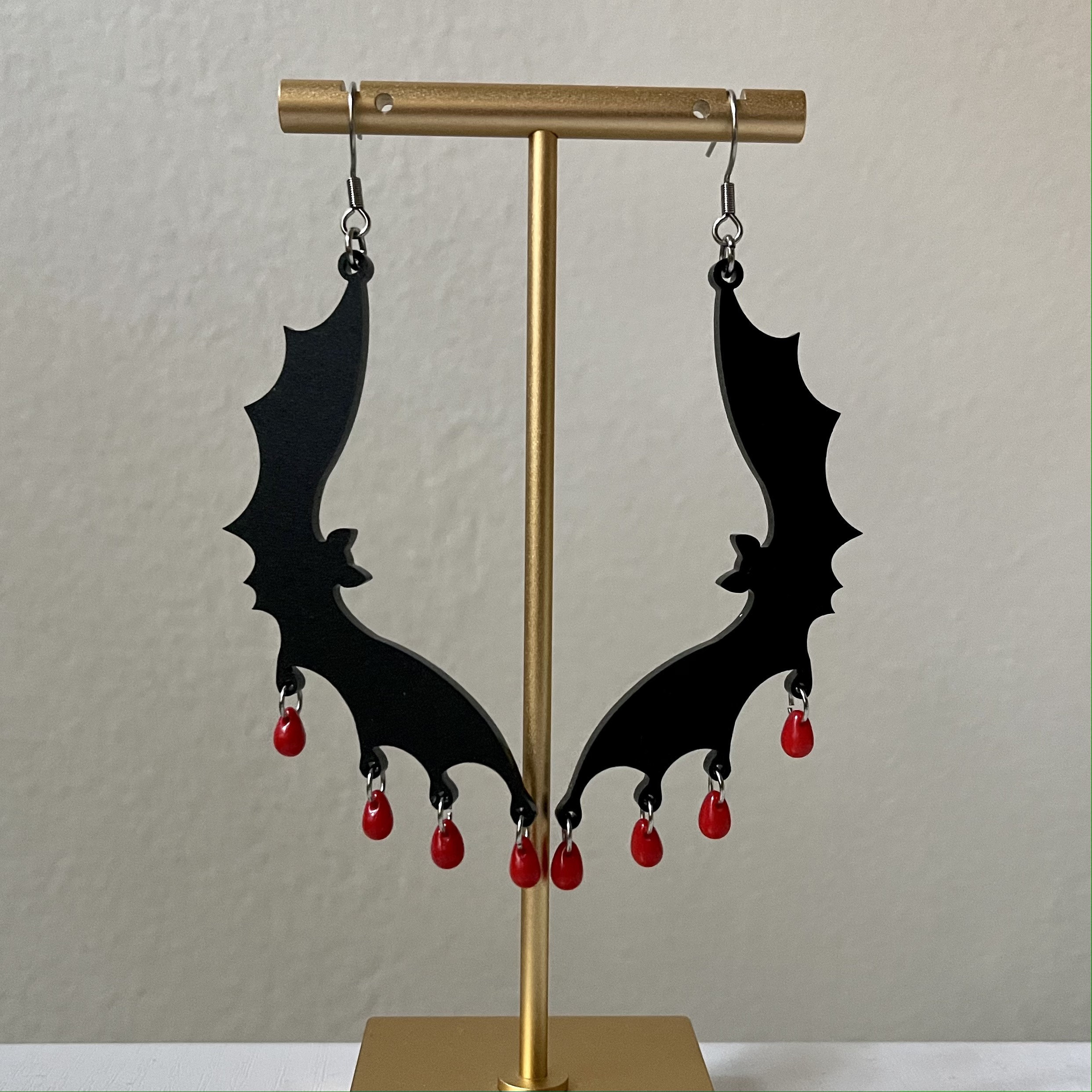 Vampire Blood Bat Drip Red Glass Bead Black Matte Acrylic Bat - Etsy
