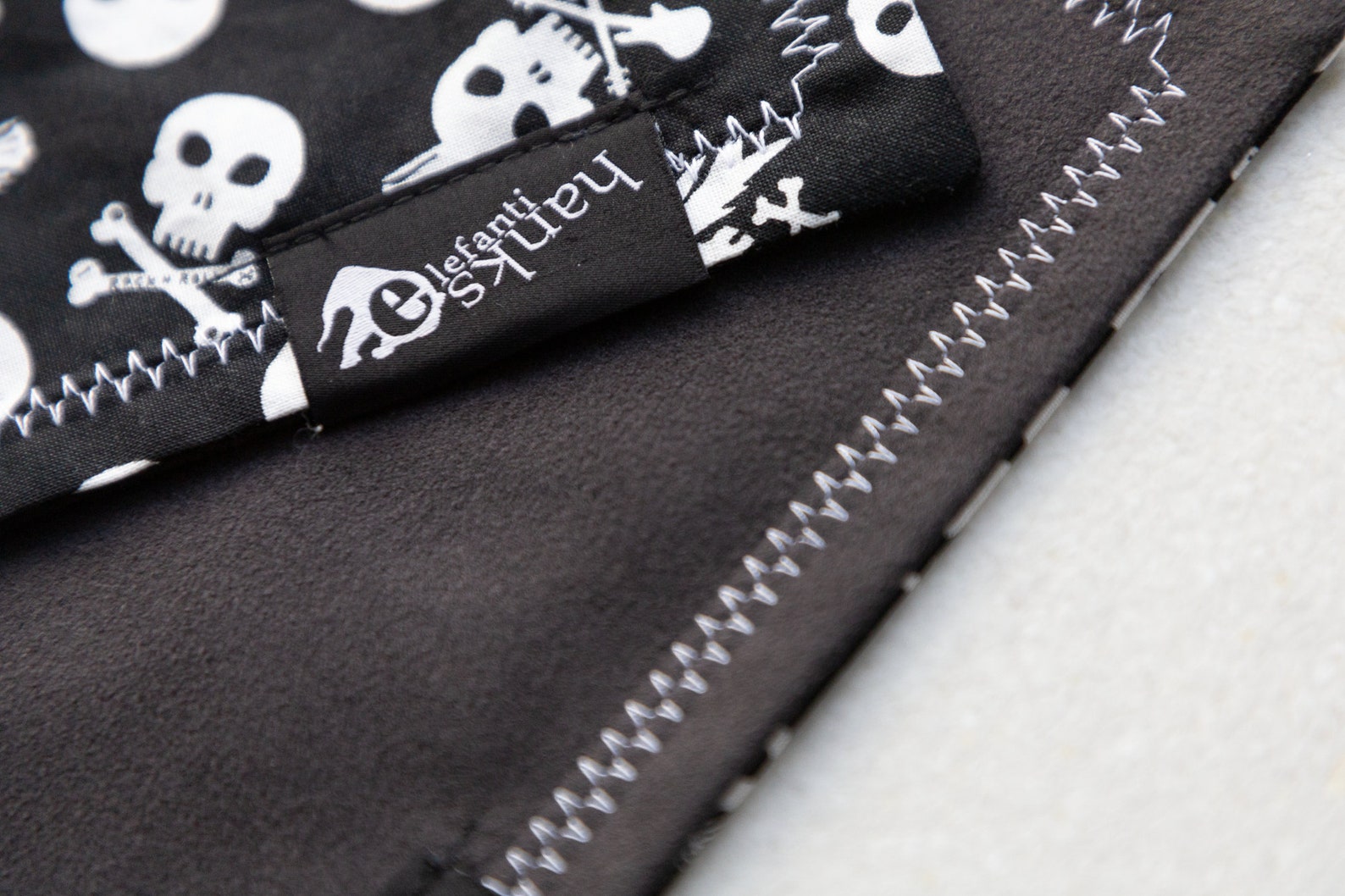 Rockstar Skulls EDC Hank | Etsy