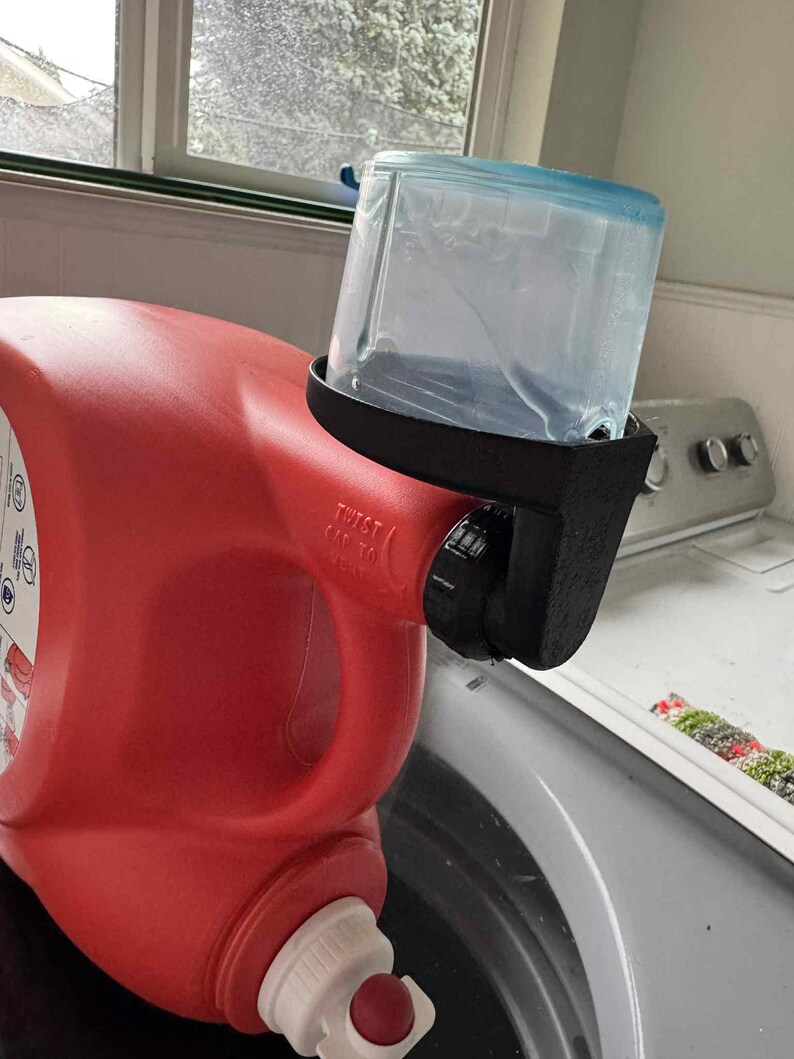 No Mess Laundry Detergent Cup Holder – Self-draining Design | Tide Gain ...