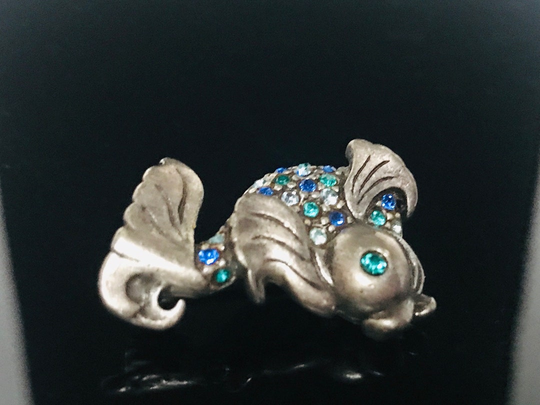 Vintage Chico's Betta Fish Brooch Pin Blue Rhinestone Tropical Fish Pin ...