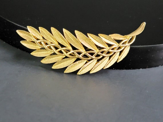 Trifari gold tree branch brooch vintage,tree branch b… - Gem