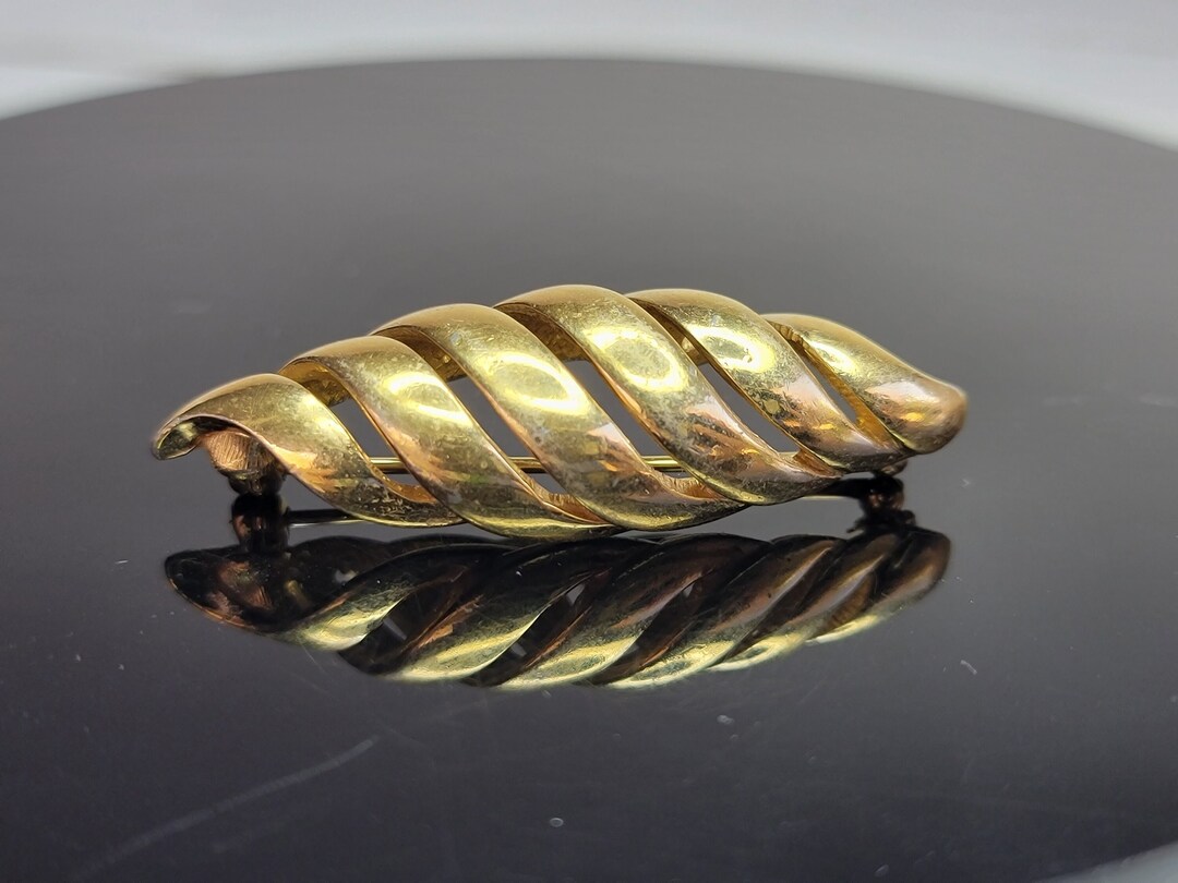 Vintage Gold Ciner Shell Brooch Pin, Designer Ciner Jewelry, Twisted ...