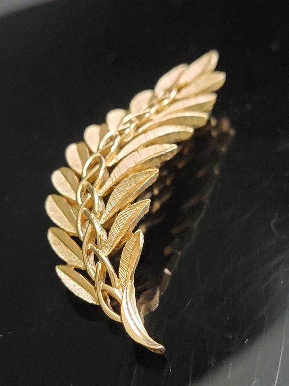 Trifari gold tree branch brooch vintage,tree branch b… - Gem