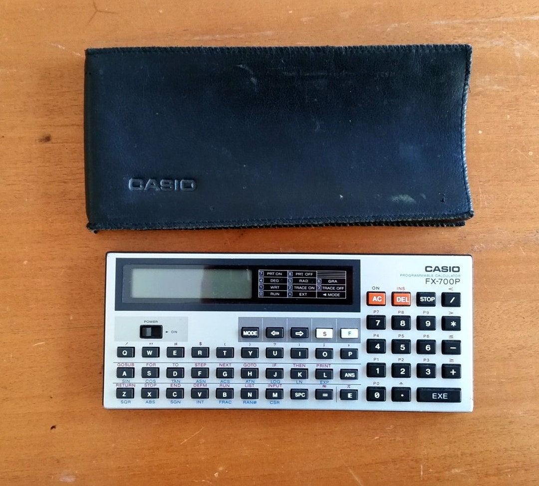 Casio FX-700P Programmable Calculator With Original Leather Carry-case ...