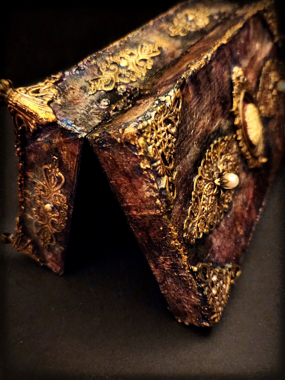 Distressed Beauty, a Unique Keepsake Box - Etsy